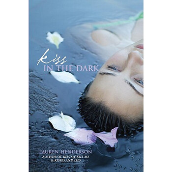【】Kiss in the Dark