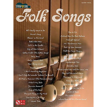 【】Folk Songs: Strum & Sing Series