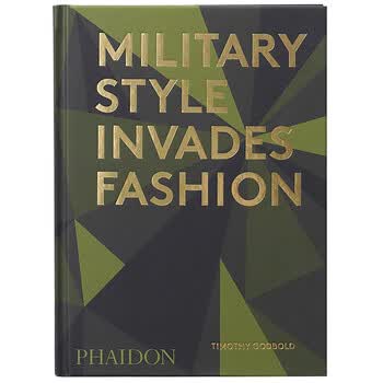 订购Military Style Invades Fashion军事风格进军时尚界