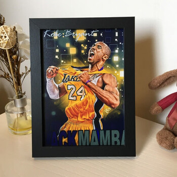 【球星推荐】尼克杨詹姆斯科比库里艾弗森莫兰特NBA篮球周边相框海报挂画摆件 科比01 14.9x20cm