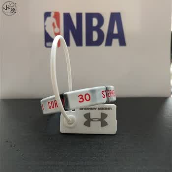 【掌柜推荐】斯蒂芬·库里NBA球星库里手环勇士队30号 篮球运动硅胶腕带学生礼物情侣夜光款 棕白红混合【19cm】