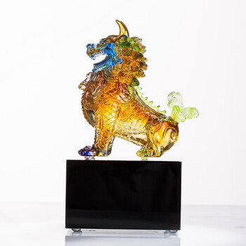原创神兽獬豸琉璃摆件 家居客厅办公室工艺装饰品 法律礼品轻奢商务律师执业 律所开业送礼 琉璃云彩款+水晶底座可定制
