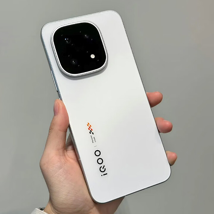 iQOOvivo 15 第五代骁龙8版2K三星屏游戏 5G手机 传奇版 16GB+512GB 官方标配【图片 价格 品牌 报价】-京东